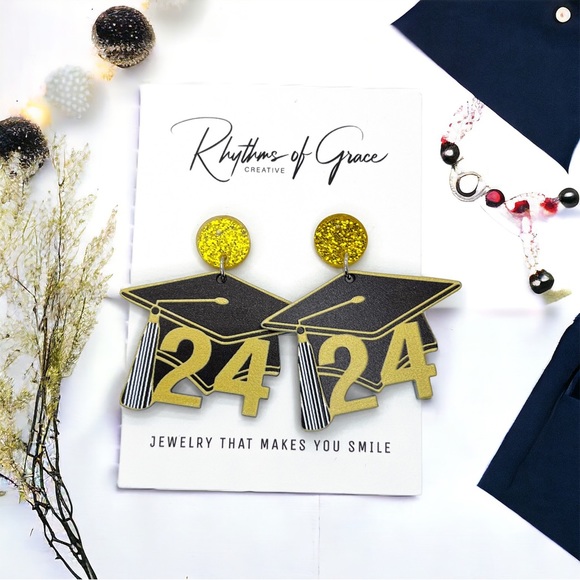 Jewelry | Graduation Earrings Class Of 224 Graduate Earrings Graduation ...